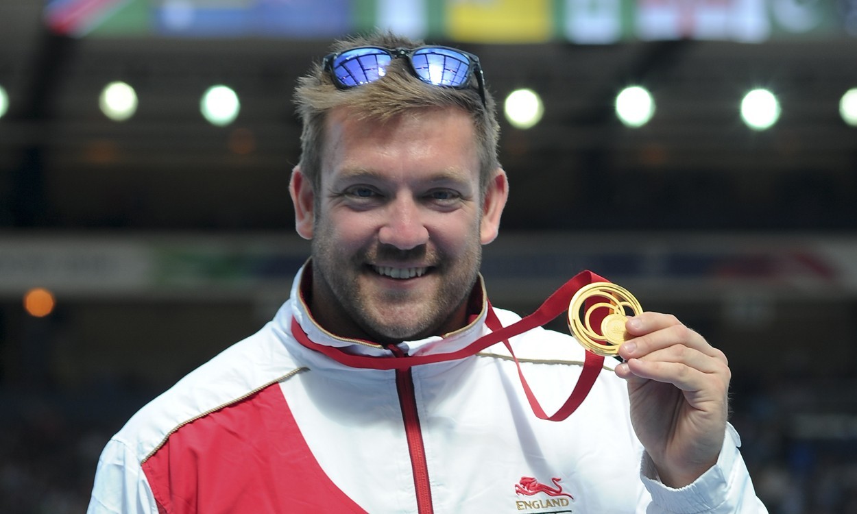 Gold for Greaves at Glasgow 2014 - Athletics Weekly