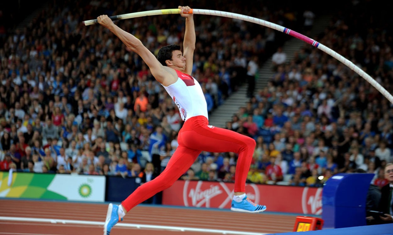 Steve Lewis soars to grab gold in Glasgow - Athletics Weekly