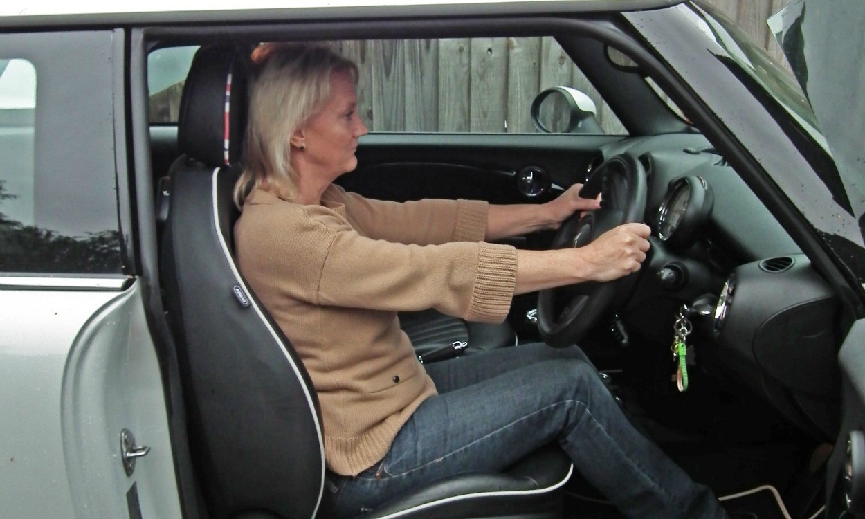 Sitting stretches for athletes - Athletics Weekly