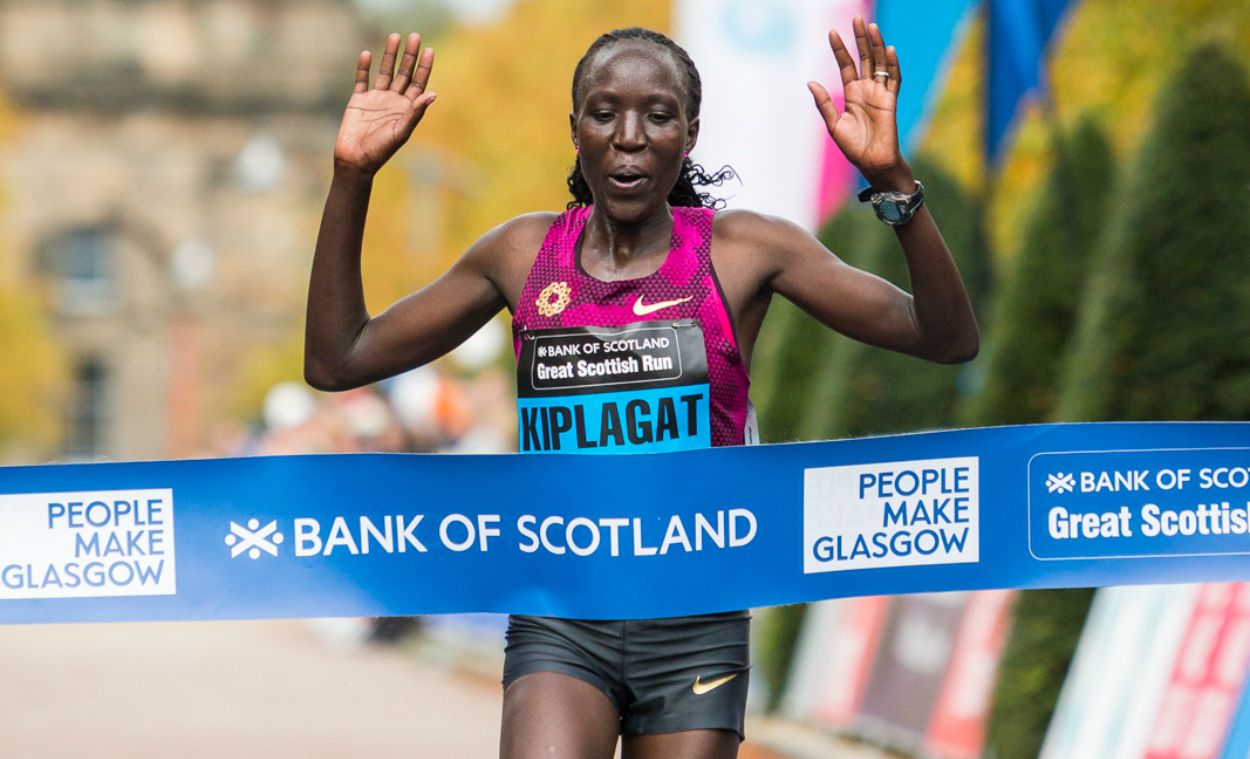 Moses Kipsiro and Edna Kiplagat win Great Scottish Run - Athletics Weekly