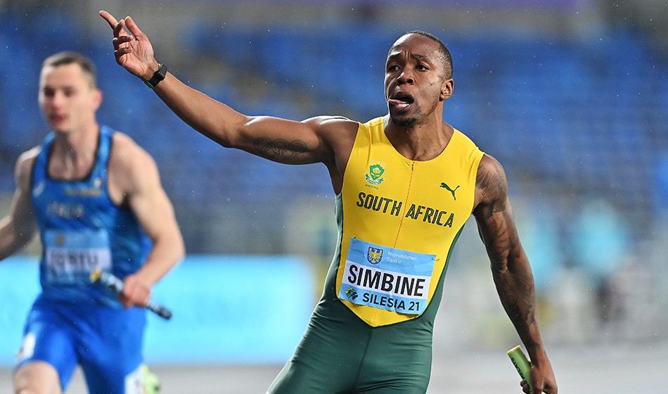 Akani-Simbine-4x100 - AW