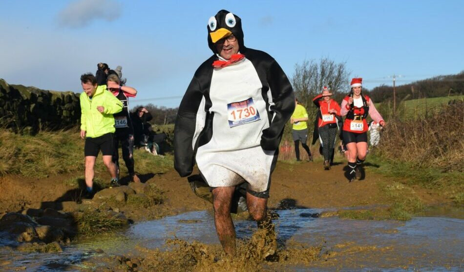 A fun time at the 2022 Boxing Day Chevin Chase 7m race by Dave Woodhead ...