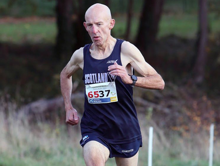 Super-vet Alastair Walker makes his mark - Athletics Weekly