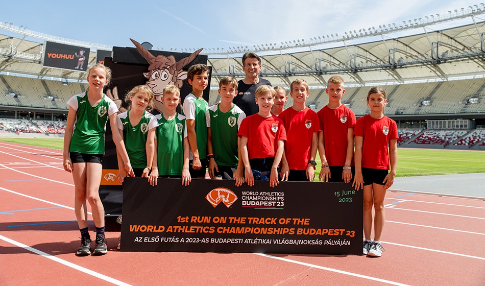 Seb Coe gives thumbs up to World Champs track in Budapest - Athletics ...