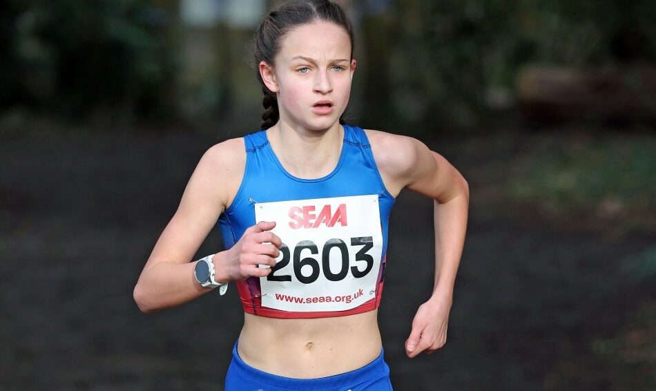 Olivia Forrest Winner of the SEAA U15 Girls XC Championship Photo By Mark Easton - AW