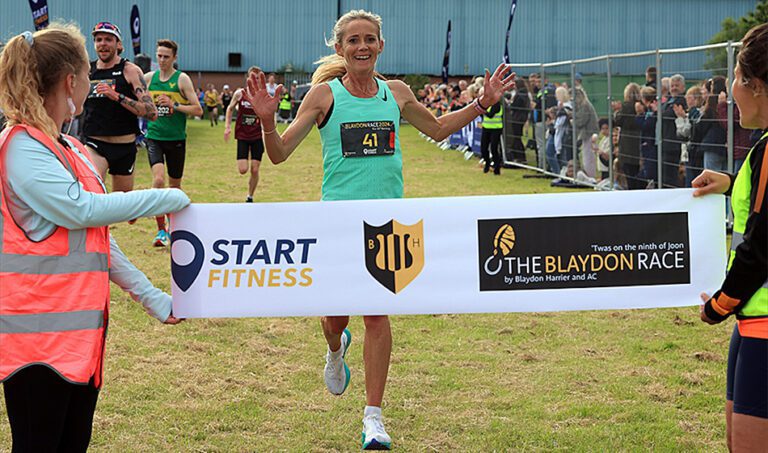 Blaydon Race wins go to Sonia Samuels and Calum Johnson - AW