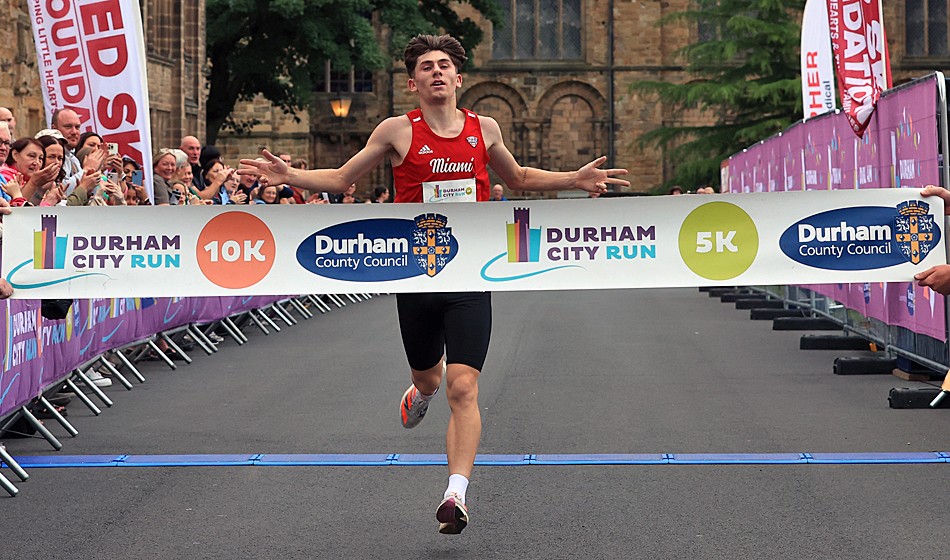 Marc Scott and Anna Bracegirdle win Wrexham 10km - Athletics Weekly