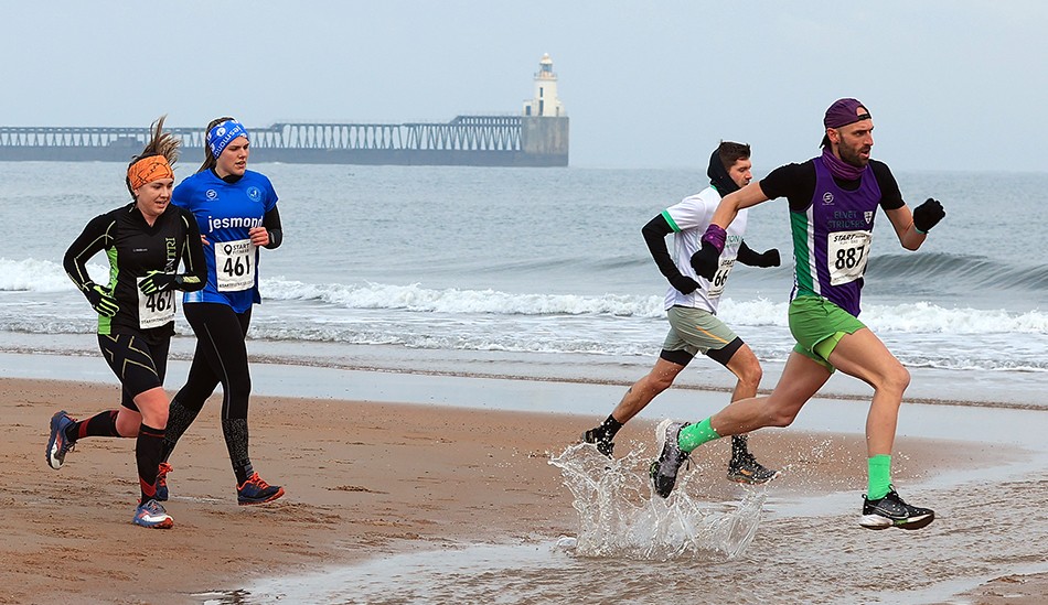 Blyth-Sands-Race-01 - AW