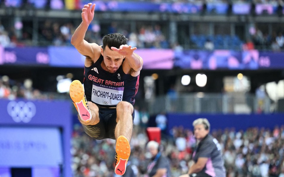 Ben Bloom - Journalist Profile - Intelligent Relations